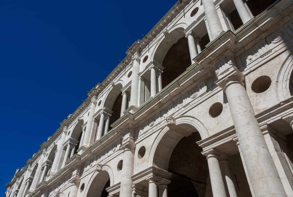 Properties of Form in Architecture